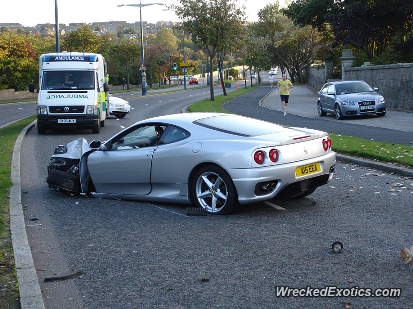 Ferrari 360 Modena Wrecked in Aberdeen