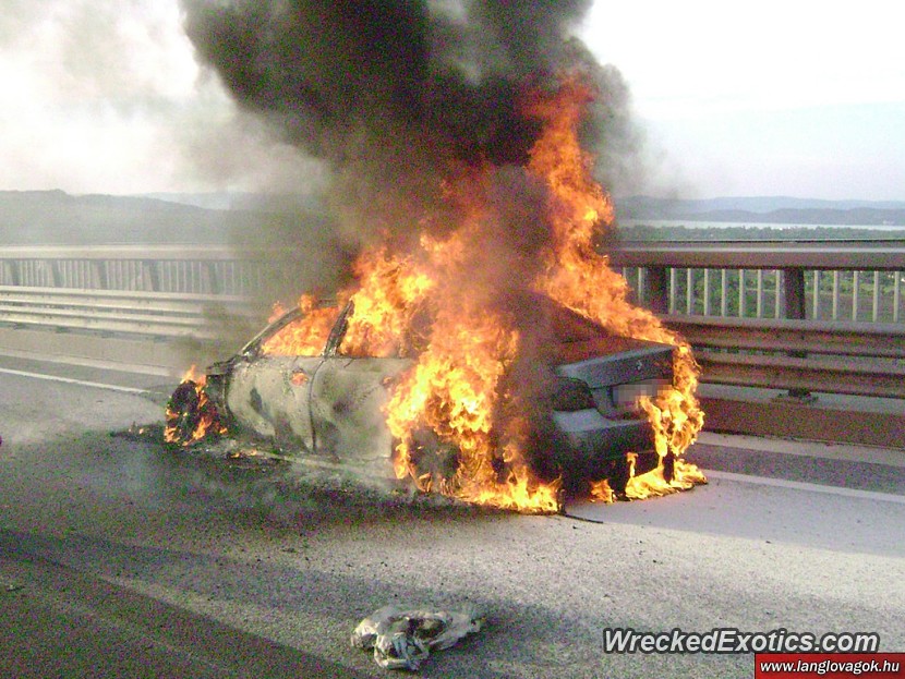 2007 Bmw M5 Wrecked in M7 Highway, Hungary